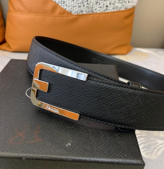 翡翠王.一元起標 全新 PRADA 黑色 銀扣 皮帶30-33腰.假貨包退.附禮盒專櫃提袋 | Yahoo拍賣