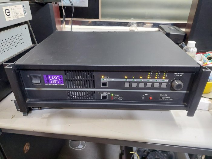 【標標樂】【 QSC DCM-1 數位劇院監聽器】低價競標 無底價 | Yahoo拍賣
