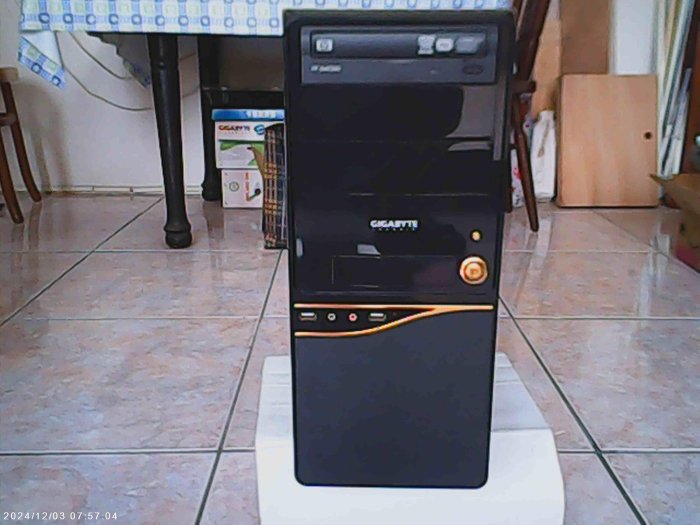 (請先提問商品是否還在切勿先下標)技嘉四核心.SSD128G+HDD500G+RAN8G+DVD_RW/WIN10 | Yahoo拍賣