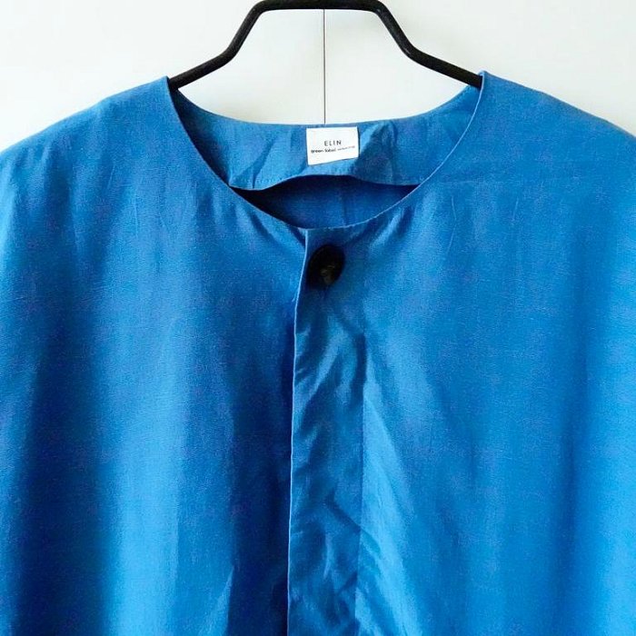 一元起標～當 我 們 在 衣 起C-WIT＊╯全新專櫃ELIN 亮眼壓褶領扣子設計洋裝 | Yahoo拍賣