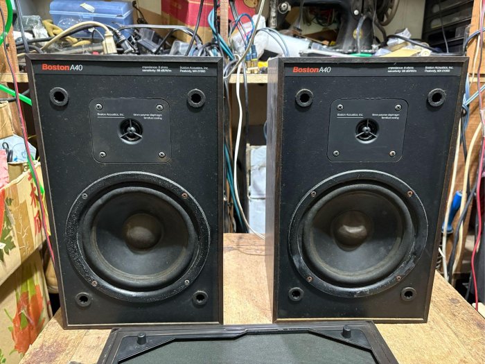 低價起標！零件機.... 美國製boston a40 2音路小喇吧一對..318 | Yahoo拍賣