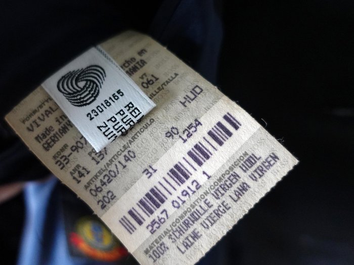 CA 德國品牌 BOSS 黑色 純羊毛 西裝外套 50號 一元起標無底價A224 | Yahoo拍賣