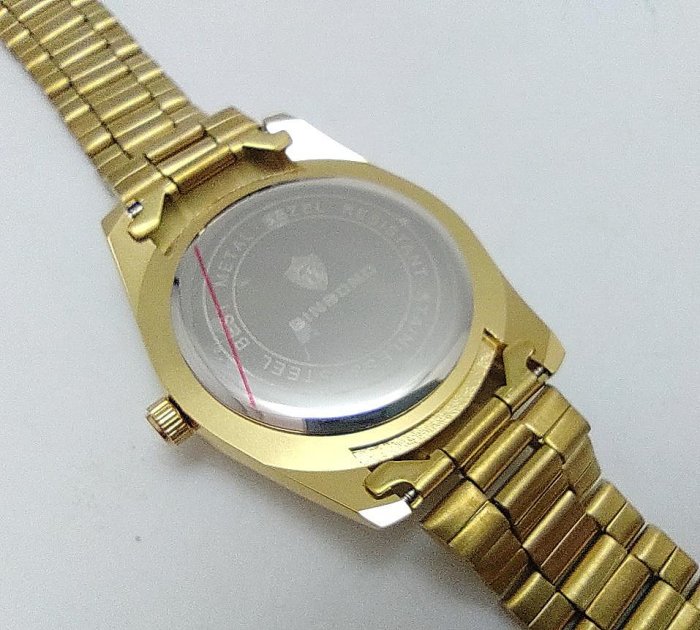 【timekeeper】 全新Binbond大錶徑開天窗鍍金石英錶(日期/星期顯示) | Yahoo拍賣