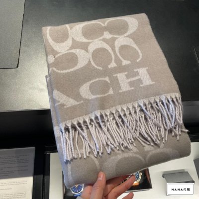 NaNa代購 Coach CB684 女士經典圖案圍巾 山羊絨圍巾 羊毛披肩 雙面可用 垂墜流蘇 柔軟細膩 百搭款 附購證 | Yahoo拍賣