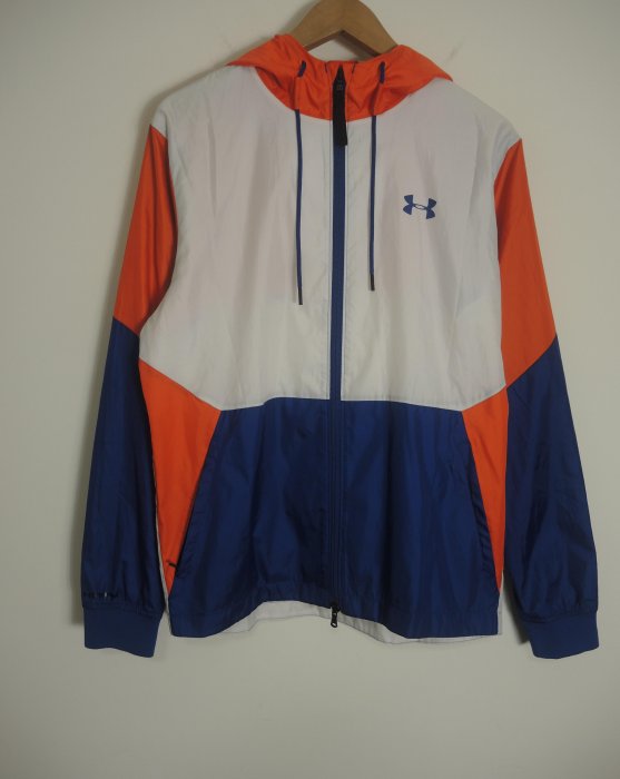 Furugi Shop Under Armour UA Training 藍橘 LOGO 尼龍 防風連帽外套 一元起標 1G588 | Yahoo拍賣