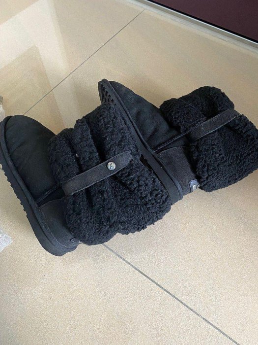 全新正品 閒置 KOOLABURRA by UGG 澳洲頂級羊毛 黑色毛靴 雪靴（UK3） | Yahoo拍賣