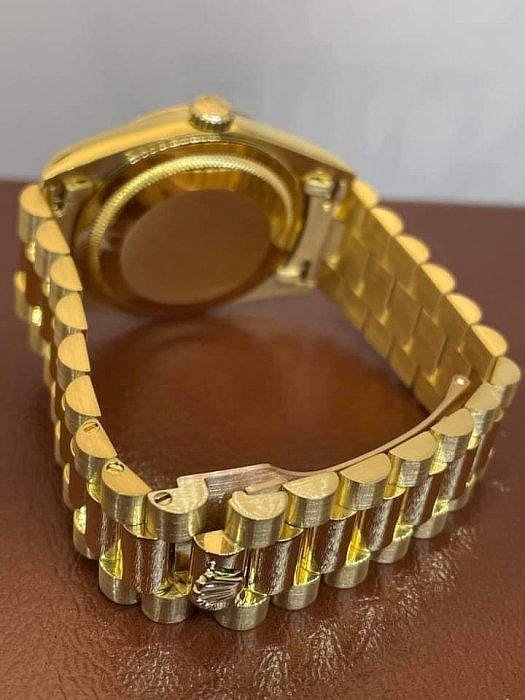 國際精品當舖 Rolex 手18238 金色10鑽原面 原保單盒 #後加鑲紅寶石鑽石圈3.6.9.12時標 A6586 | Yahoo拍賣