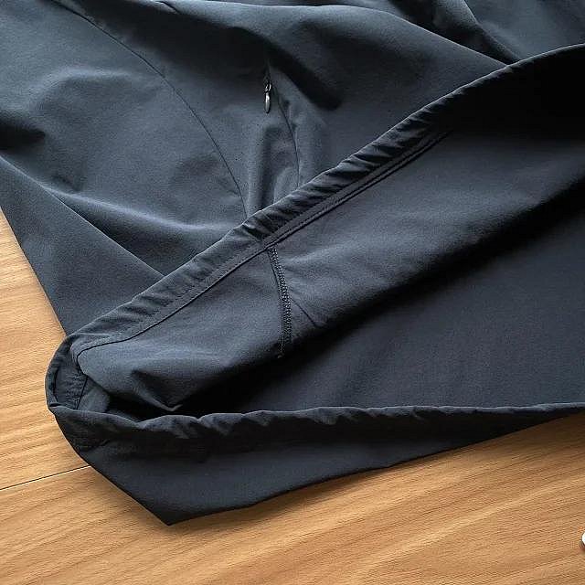 950上新特價OAKLEY Latitude Arc 机能面料 立体剪裁 抽绳口袋 短袖T恤男款短袖T恤M-2XL | Yahoo拍賣