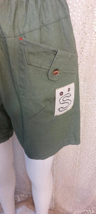 Af522韓國 腰鬆緊秋香綠色大口袋休閒短褲M-L | Yahoo拍賣