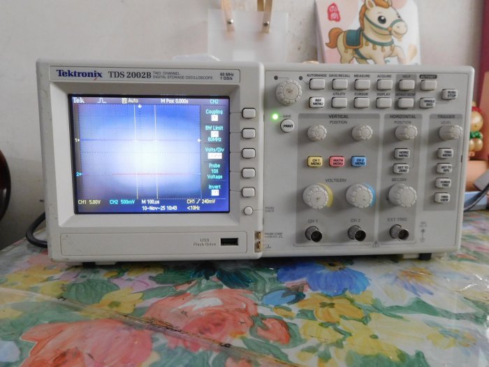 Tektronix TDS 2002B 60MHz/1GS/S 雙軌數位示波器 | Yahoo拍賣