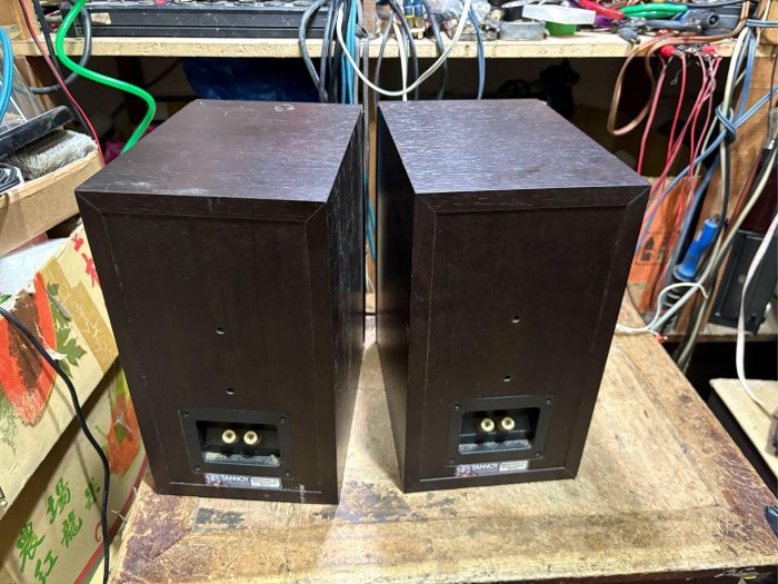 低價起標！零件機...tannoy mercury v1 2音路小喇吧..527 | Yahoo拍賣