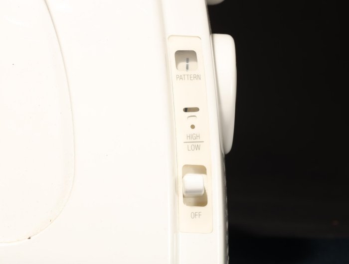 3/21結標 早期出口 Singer SD-6000 紡織機 CDC0732 -置物 干支 獸首 面具 風鈴 根雕 鈴鐺 浮雕 開運 招財 祈福 童玩 公仔 模 | Yahoo拍賣