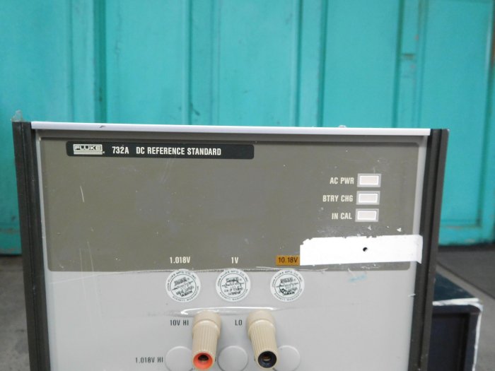 Fluke 732A DC Reference Standard | Yahoo拍賣