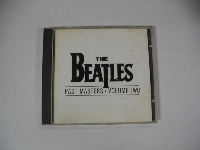 MWM 【二手CD】The Beatles│Past Masters．Volume Two 英版 讀取面有輕微霉斑及脫銀 讀取正常 無ifpi ...