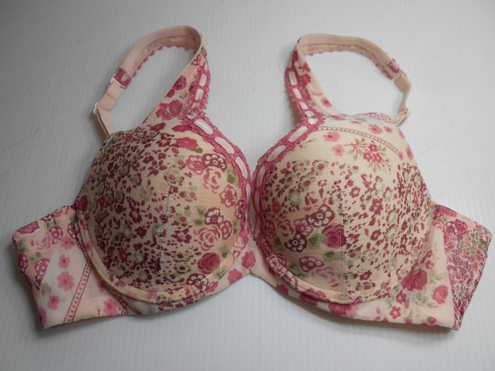 舊愛與新歡~【AVON雅芳】花朵紅~情意在心中蕩漾34B(9-32)~99元起標~標多少賣多少~ | Yahoo拍賣