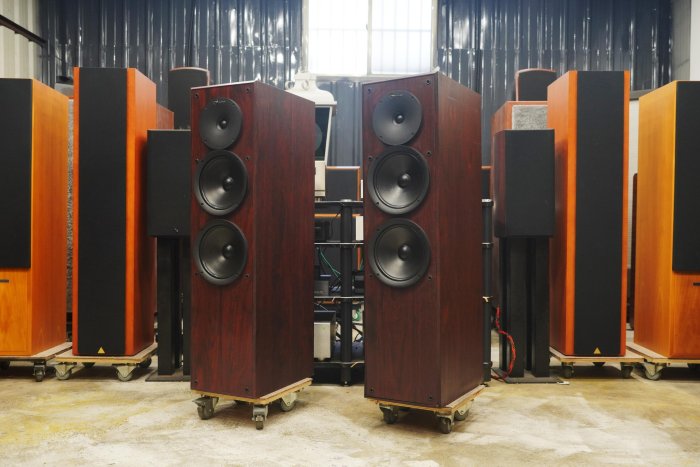 【夢響音響工作室】加拿大製造 NUANCE SPATIAL 3 兩音路落地喇叭 一元起標！！ | Yahoo拍賣