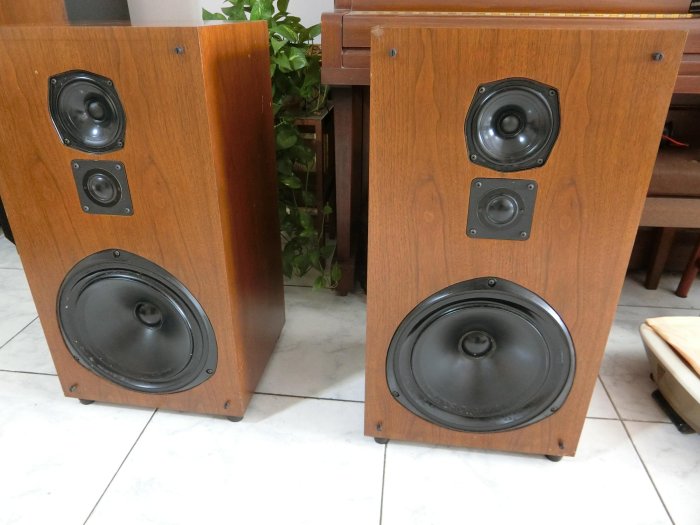 KEF Model 105.2 喇叭套件低音12吋(B300)使用銘器BBC LS3/5a 中音(B110)高音(T52) | Yahoo拍賣