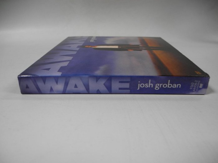 MWM 【二手CD+DVD】Awake│Josh Groban 台版 紙盤裝 附中文歌詞紙 Cd片況佳 Dvd讀取面有輕微霉斑_一元起標無底價 | Yahoo拍賣