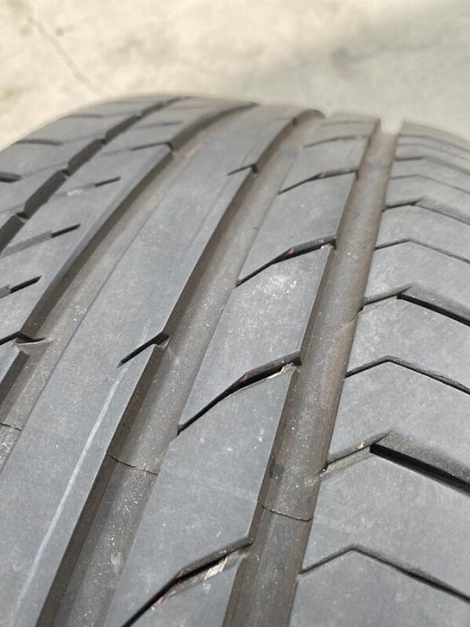 德國馬牌csc5 225 50 17 約跑三千 只有1條 | Yahoo拍賣
