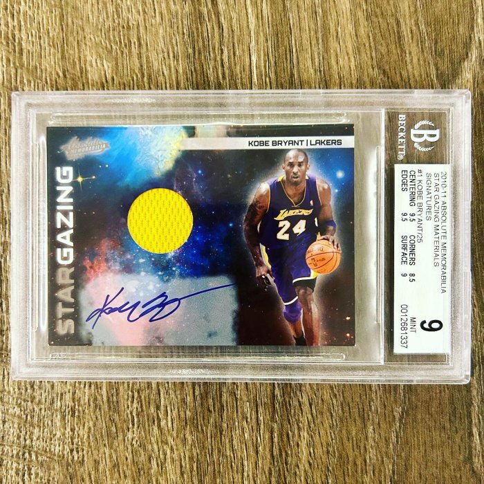 2010 Absolute Star Glazing Kobe Bryant 球衣卡面簽 低限量25張 BGS9/10 POP3🔥 （觀賞） | Yahoo拍賣