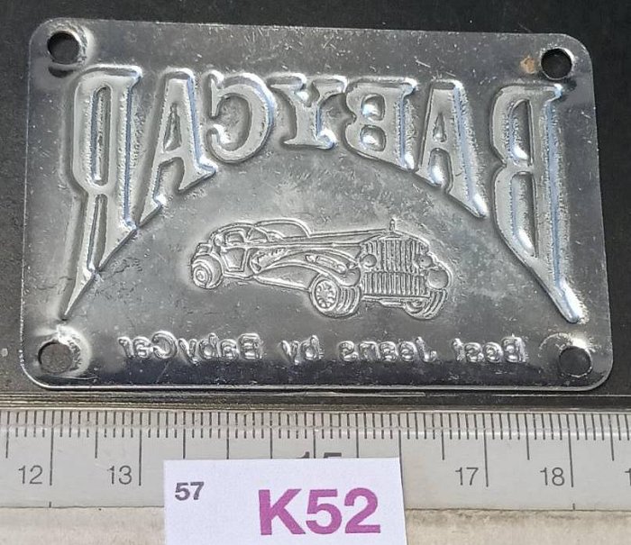 【週日21:00】57~K52~古董老爺車牌子老牌子1個。如圖 | Yahoo拍賣