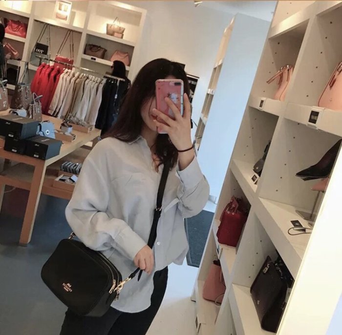 NaNa代購 Coach 39856 新款素面牛皮雙拉鏈隔層女士相機包 寬肩帶 容量大 單肩斜背包 附購證 | Yahoo拍賣