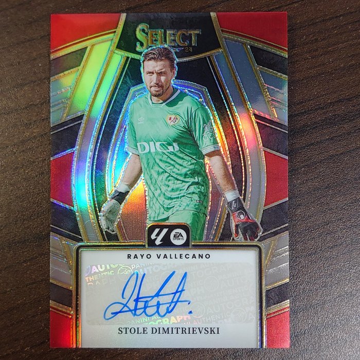 「小米九九」 2023-24 Panini Select 西甲足球 Stole Dimitrievski 銀亮簽名卡 | Yahoo拍賣