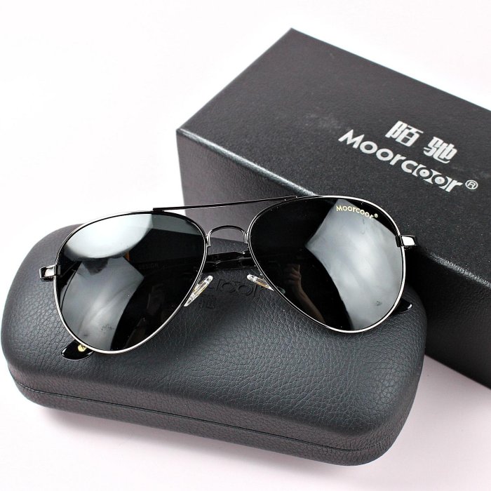 【桑園の】一元起標 美品 經典飛官 玻璃偏光 防紫外線 飛行員 中性太陽眼鏡 墨鏡 D 6085 | Yahoo拍賣