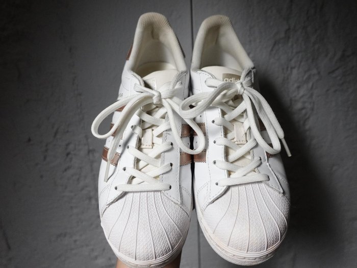 CA 愛迪達 adidas 女款 白色 奶油頭 休閒運動鞋 US 6.5號 一元起標無底價D631 | Yahoo拍賣