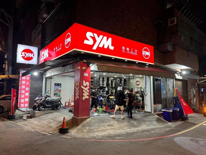 **勁輪工坊**(機車輪胎專賣店) 德國象牌 WINTEC 160/60R15 TMAX/TL/AK550 | Yahoo拍賣