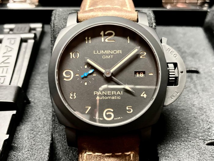 【玩錶交流】已使用品現貨 沛納海 PANERAI PAM1441 PAM01441 Luminor GMT 44mm 黑陶瓷 2021/4月保 ...