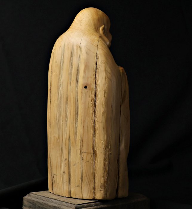 【桑園の】高山崖柏 倒格料 達摩 24.5cm 原木色素胎 整塊木雕 賞件 T 7359 | Yahoo拍賣