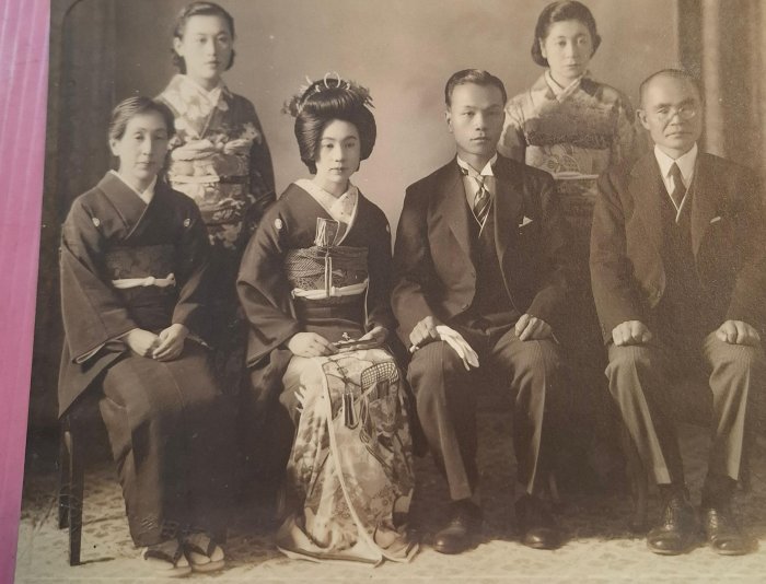 愛國大戲院柑仔店 早期照片(早期服飾 紀念合影 現況賣)E 375 | Yahoo拍賣