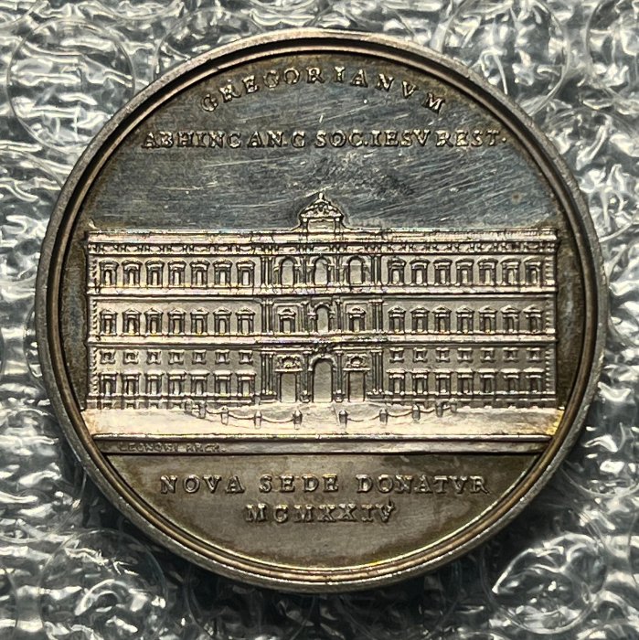 【J03】羅馬教宗1924年，庇護十一世紀念銀章(重約33.4g) | Yahoo拍賣