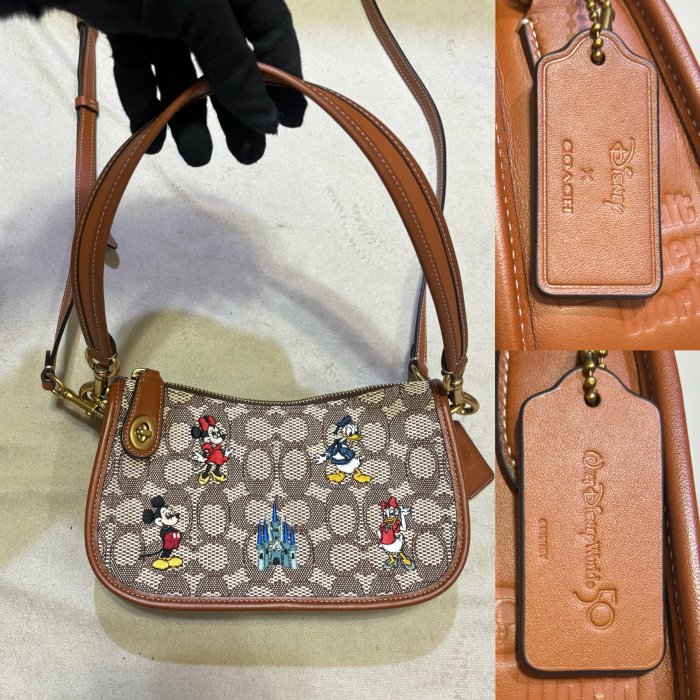 一元競標 全新 正品 Coach蔻馳xDisney迪士尼50週年紀念版真皮側背包 米老鼠相機📷包 真皮肩背包 皮革迷斜背包隨行包斜挎包 唐老鴨 ...