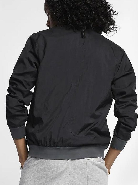 CA 美國運動品牌 NIKE 黑色 休閒夾克 M號 一元起標無底價B120 | Yahoo拍賣