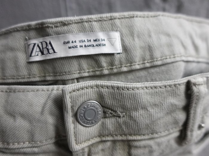 CA 西班牙品牌 ZARA 淺灰綠仿舊 牛仔短褲 34腰 一元起標無底價E347 | Yahoo拍賣