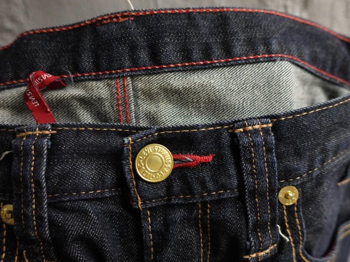 CA 美國品牌 LEVI'S 504 深藍 直筒 牛仔褲 32腰 一元起標無底價E365 | Yahoo拍賣