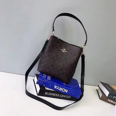 【小怡代購】全新 COACH 2312 美國正品代購新款女士經典PVC配牛皮小號水桶包 手提包 單肩斜跨包 超低直購 | Yahoo拍賣