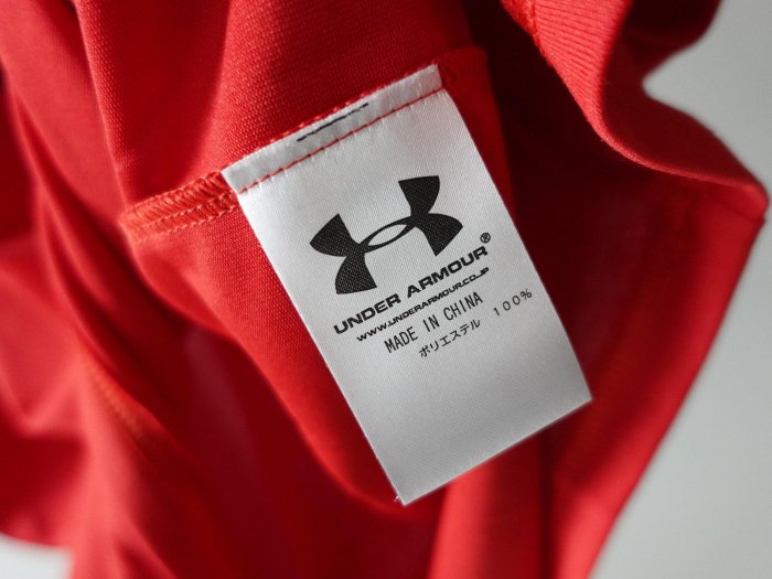 CA 美國運動品牌 UNDER ARMOUR 紅色 休閒運動短t M號 一元起標無底價C383 | Yahoo拍賣