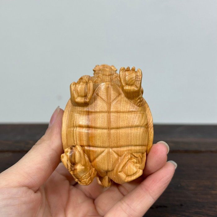 【居寶屋】精選 崖柏 精雕金錢龍龜 擺件 聞香 招財聚寶 避邪 去除厄運 店面辦公擺飾 附盒 一元起標 無底價 C653 | Yahoo拍賣