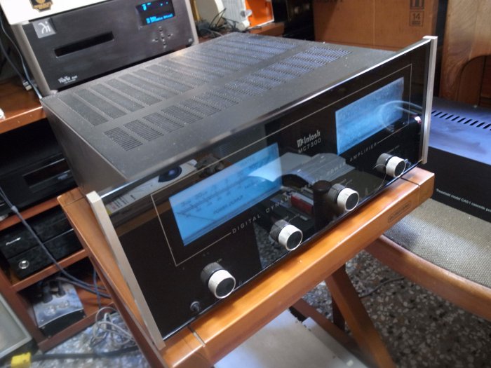 McIntosh MC7300 DIGITAL DYNAMIC STEREO POWER AMPLIFIER 300瓦 / 8Ω~2Ω ...
