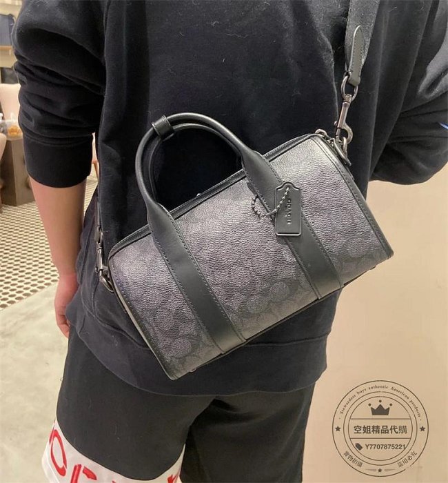 空姐精品代購 限時免運 COACH CA186 COTHAM 蔻馳熱賣新款 枕頭包 24號行李包 波士頓 單肩斜挎 側背手提包 男女通用 時尚 ...
