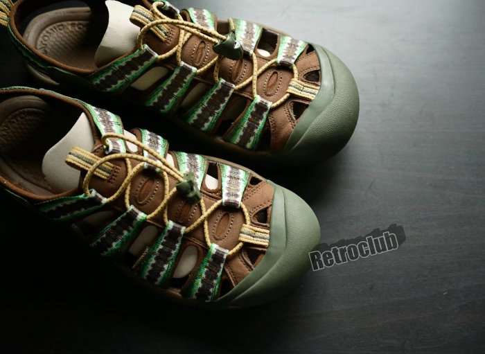 Retro CLUB【一元起標】【二手】美國品牌 KEEN NEWPORT H2 深咖啡/綠配色 護趾涼鞋 N251104 | Yahoo拍賣