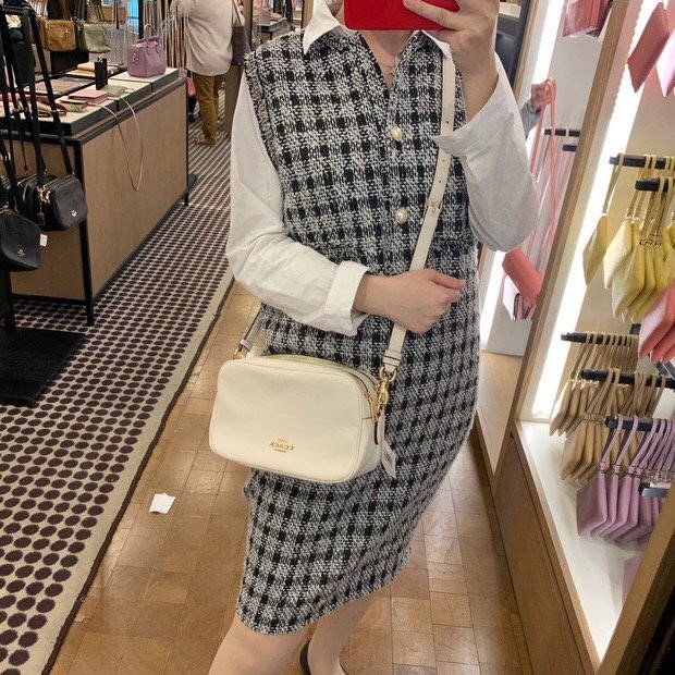 琪琪Outlet代購 Coach 39856 新款素面全牛皮雙拉鏈斜挎包 雙隔層肩背包 女士手拿包 附代購憑證 | Yahoo拍賣