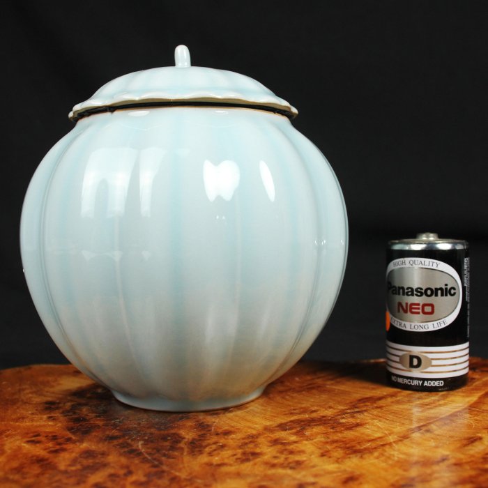 【桑園の】庫存美品~官窯 天青釉 開片 南瓜型 茶罐 密封蓋 茶葉罐 茶倉 茶入 P 5112 | Yahoo拍賣