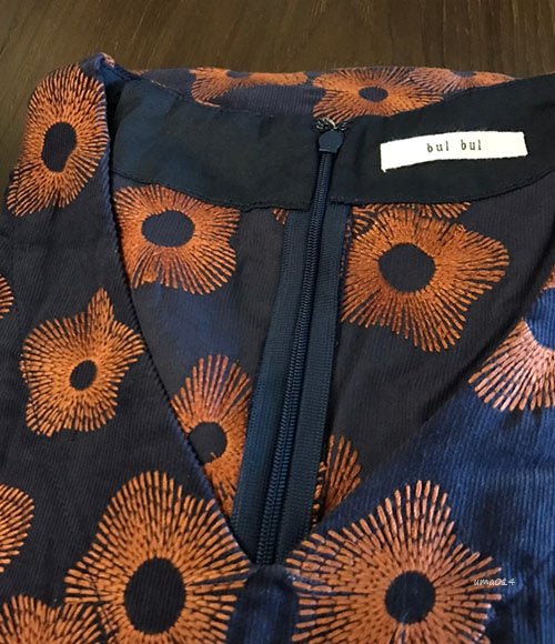 ｜The Dood Life｜日本高端森系 bulbul / 皆川明風格疊花刺繡 燈芯絨洋裝 V領法式連衣裙 | Yahoo拍賣