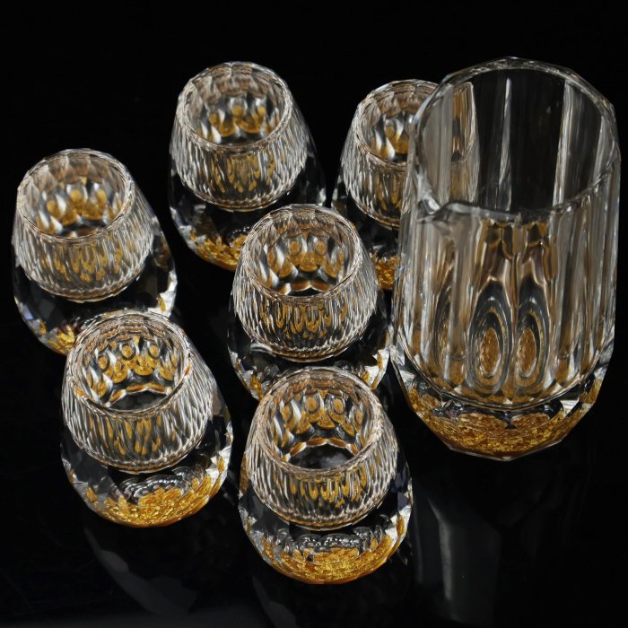 【桑園の】超美品~高檔水晶玻璃 鑽切 厚胎 24K金箔 酒杯 分酒器 玻璃杯 7客 未使用美品 盒附 T 9072 | Yahoo拍賣