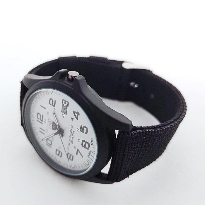 【timekeeper】 全新軍事風Soki霧黑大錶徑日期顯示石英錶(白面) | Yahoo拍賣