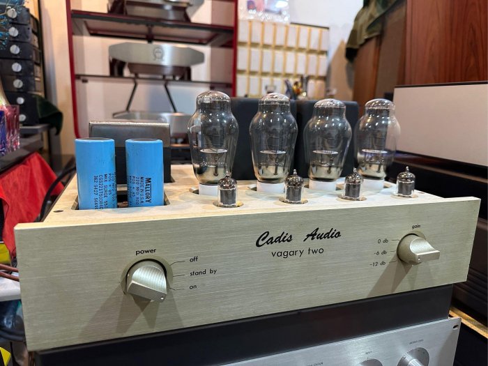 【杰士音響→中古買賣交換】舜元Cadis Audio Vagary two 300B 真空管後級，A類24瓦，全機搭棚，製作精良 | Yahoo拍賣